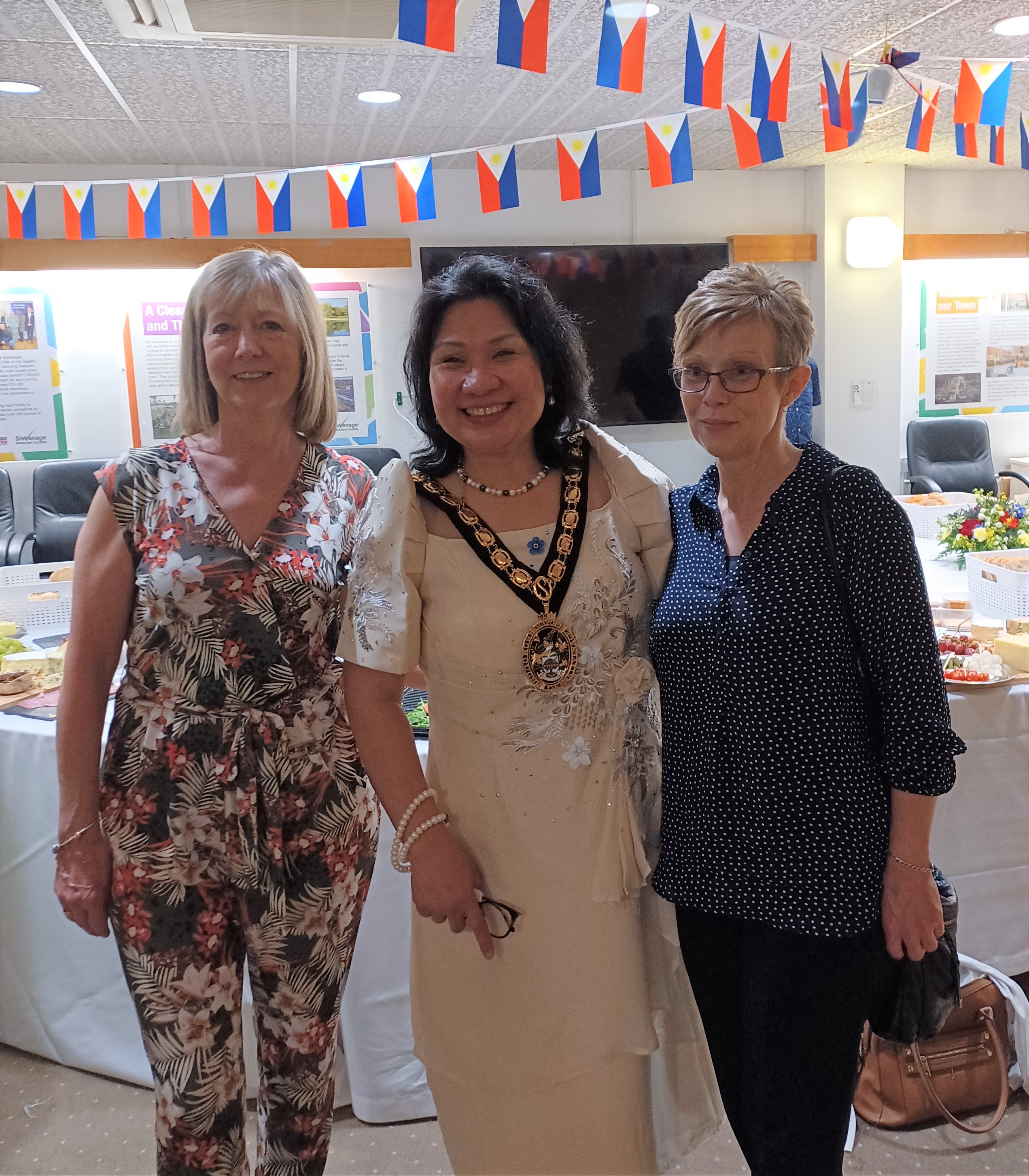 Mayor of Stevenage for 2023-2024, Councillor Myla Arceno | Douglas ...